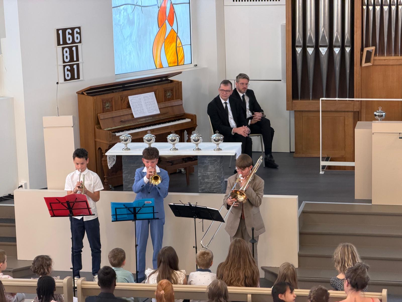 Strasbourg : Service divin pour les enfants du district » ENA - Eglise ...